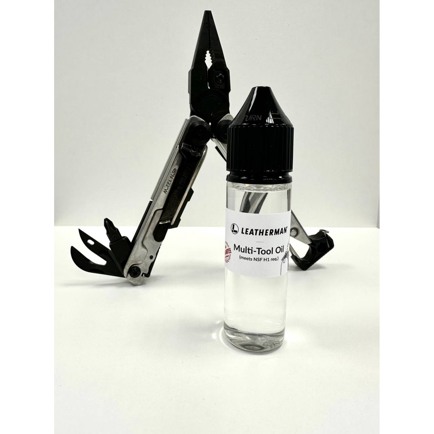 LEATHERMAN 30 мл LMoil.30. Купить Масло смазочное на Официальном Сайте ...